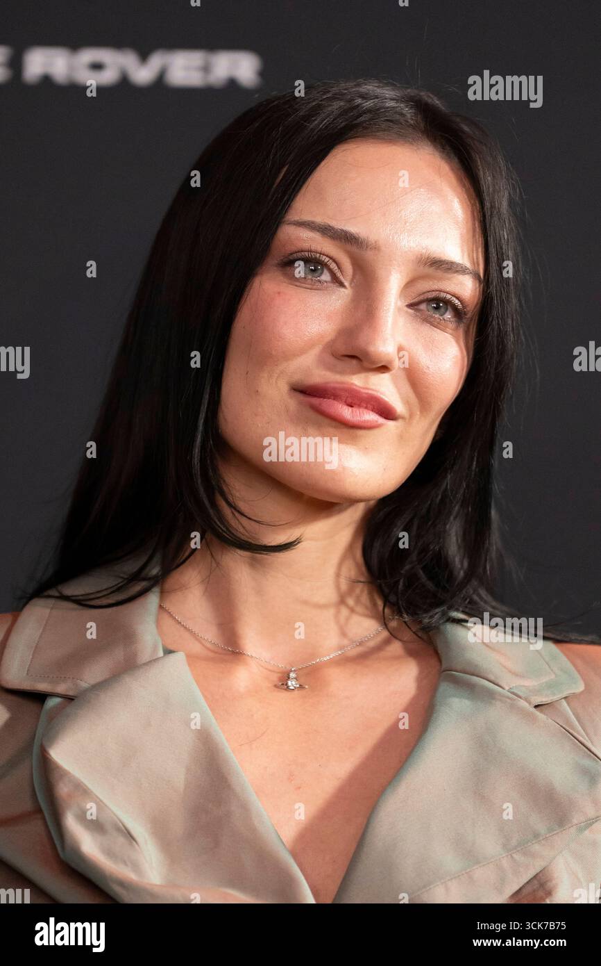 Simone Murphy poses for photographers upon arrival at the Elle Style Awards on Tuesday, Sept. 9 ...