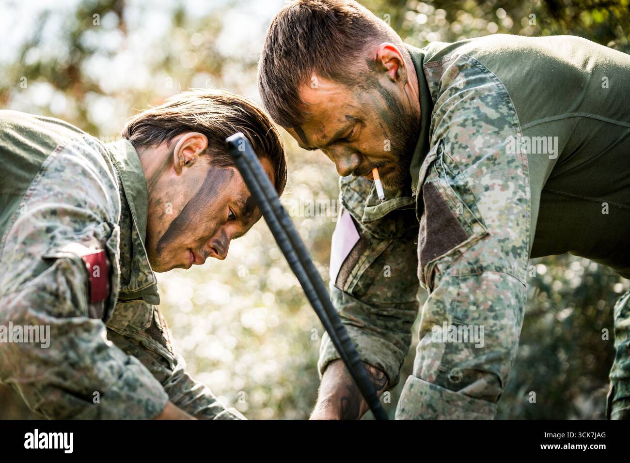 ZOUTKAMP - A reconnaissance unit during a large-scale airborne assault ...