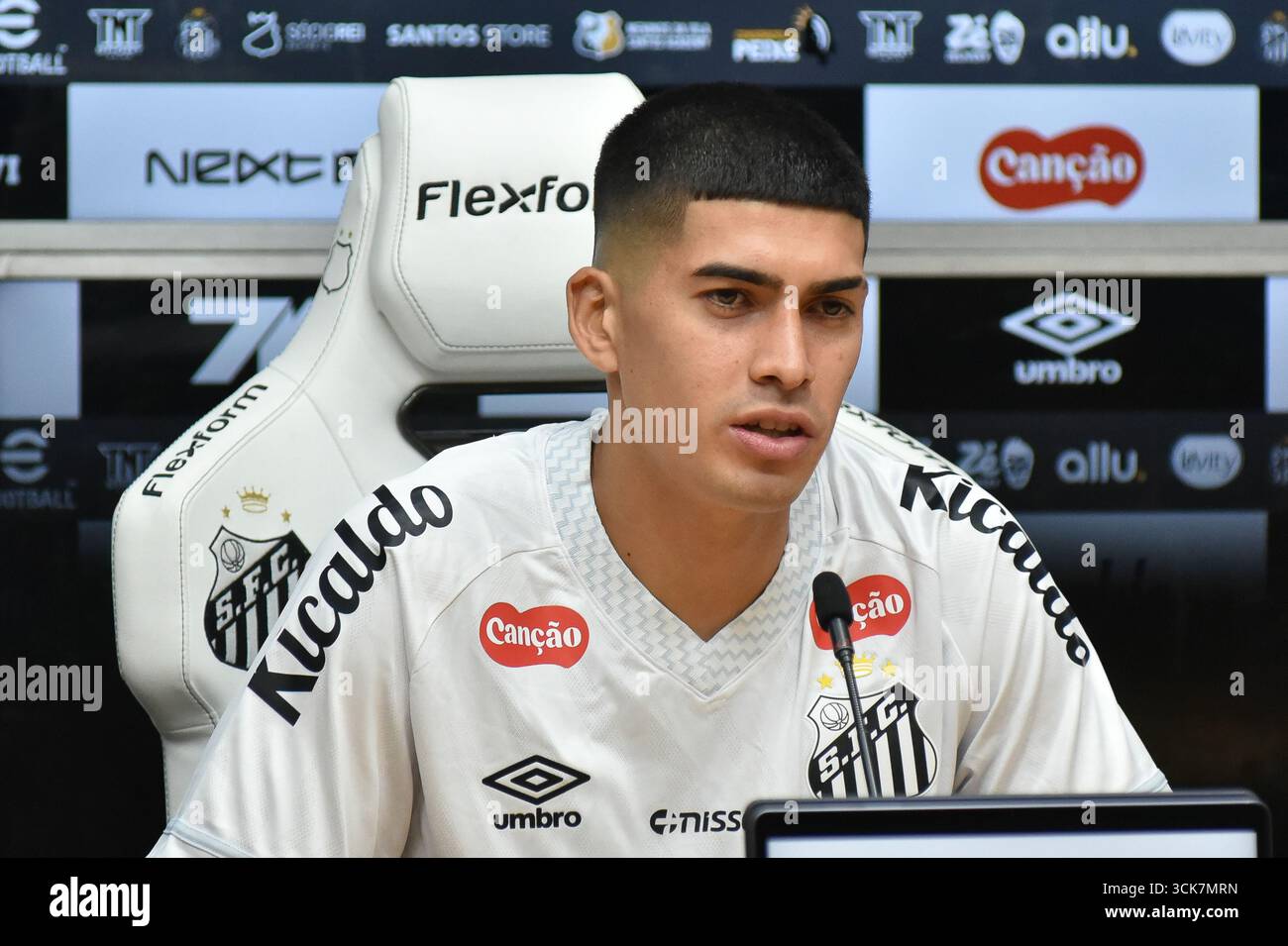 Santos, Brazil. 10th Sep, 2025. SP - SANTOS - 10/09/2025 - SANTOS, ADONIS FRIAS PRESENTATION ...