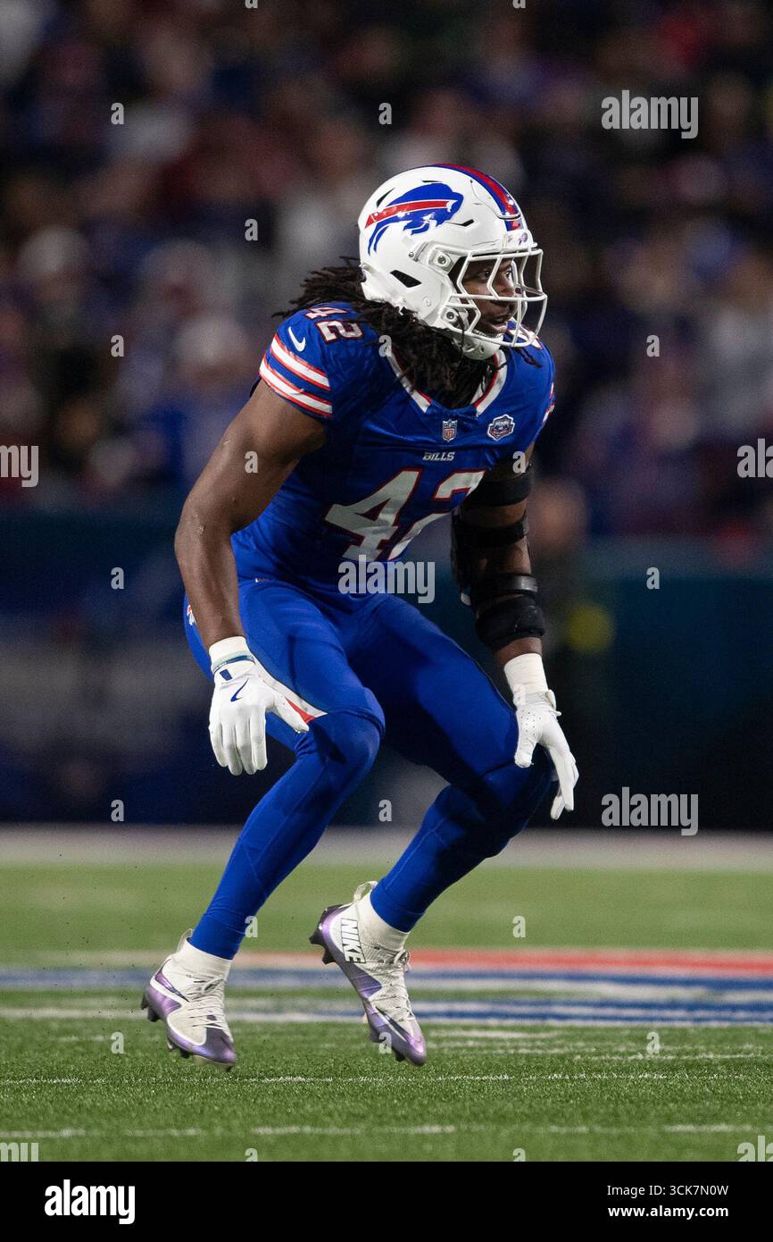 Buffalo Bills linebacker Dorian Williams (42) runs on the field during ...