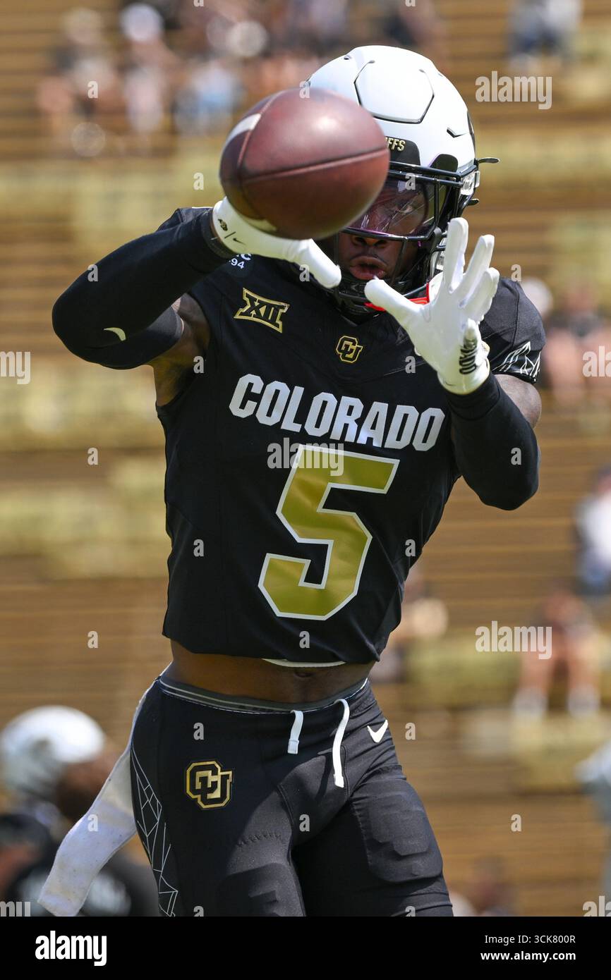 BOULDER, CO - SEPTEMBER 06: RJ Johnson #5 of the Colorado Buffaloes ...