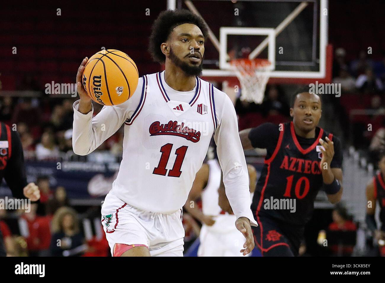 FILE - Fresno State's Mykell Robinson drives against San Diego State ...