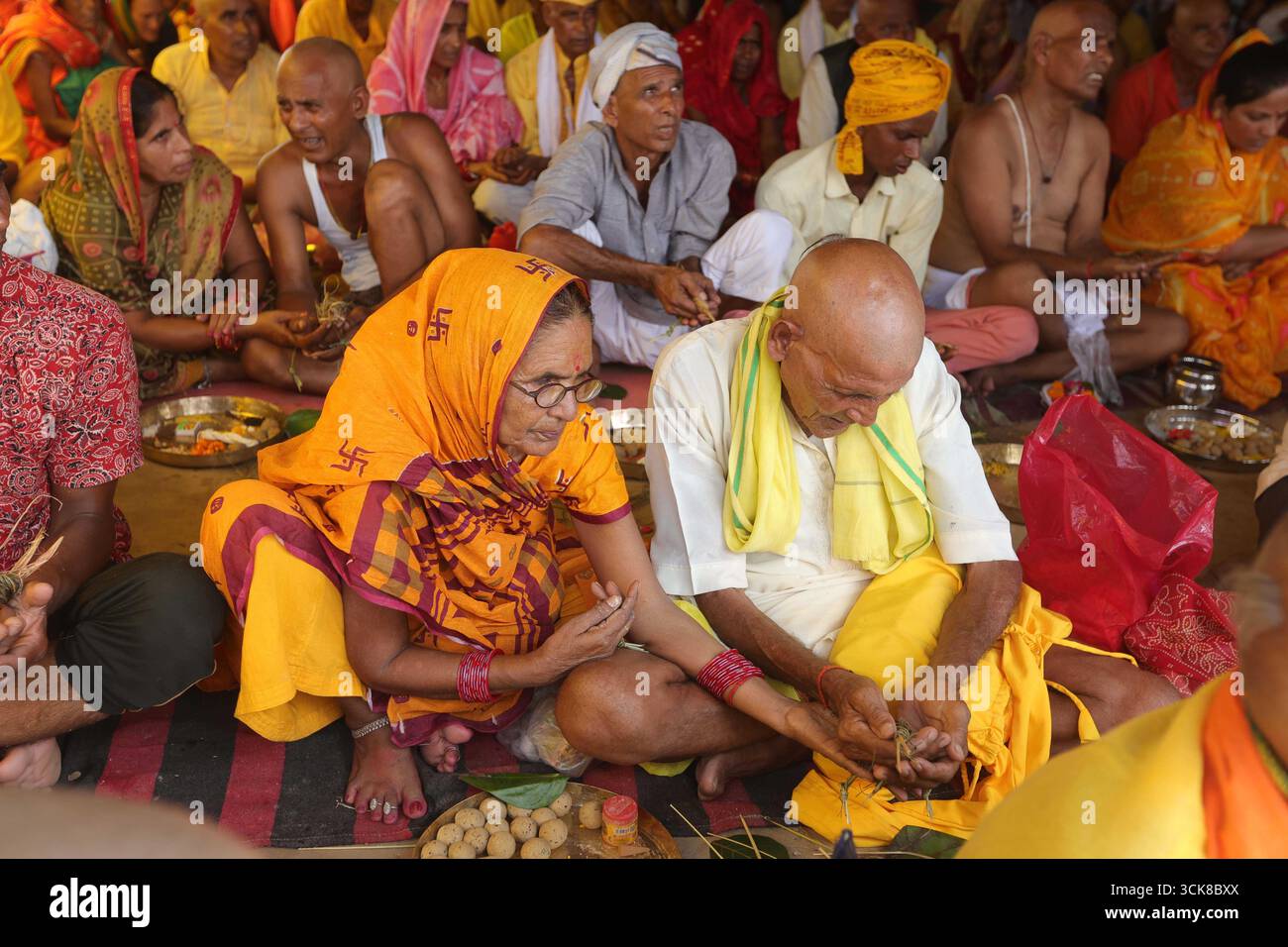 Prayagraj, India. 10 Sep. 2025 People perform 'Pind Daan' ritual to pay ...