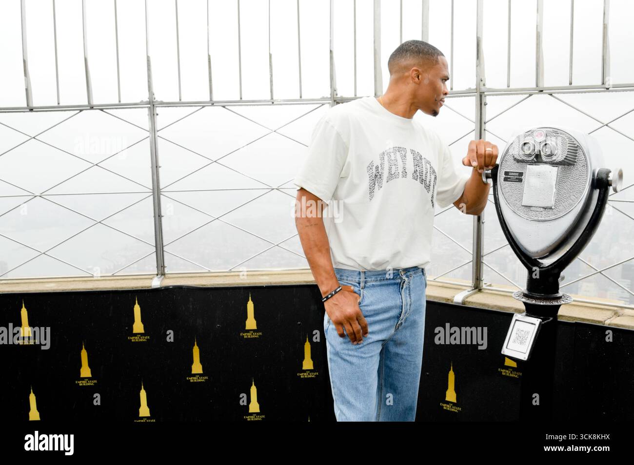 Russell Westbrook visits the Empire State Building in partnership with KFN to kick off New York ...