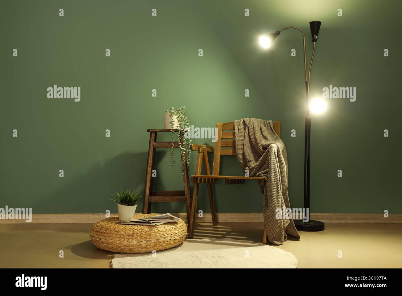 Comfortable chair pouf table hi-res stock photography and images - Alamy