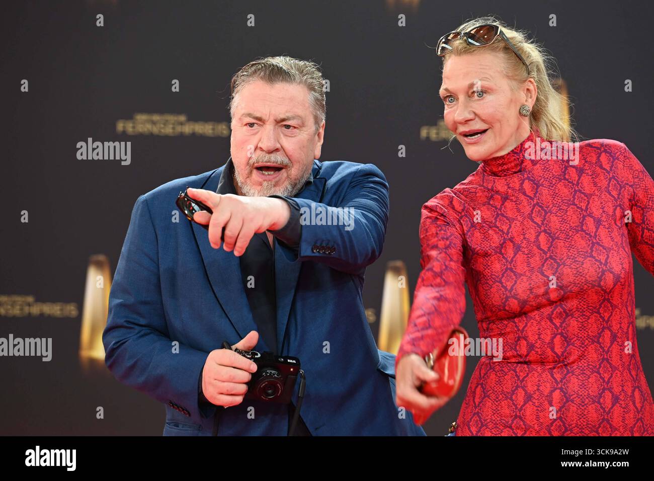 v.l. Armin ROHDE, Schauspieler, Karen BOEHNE, Schauspielerin, Roter ...