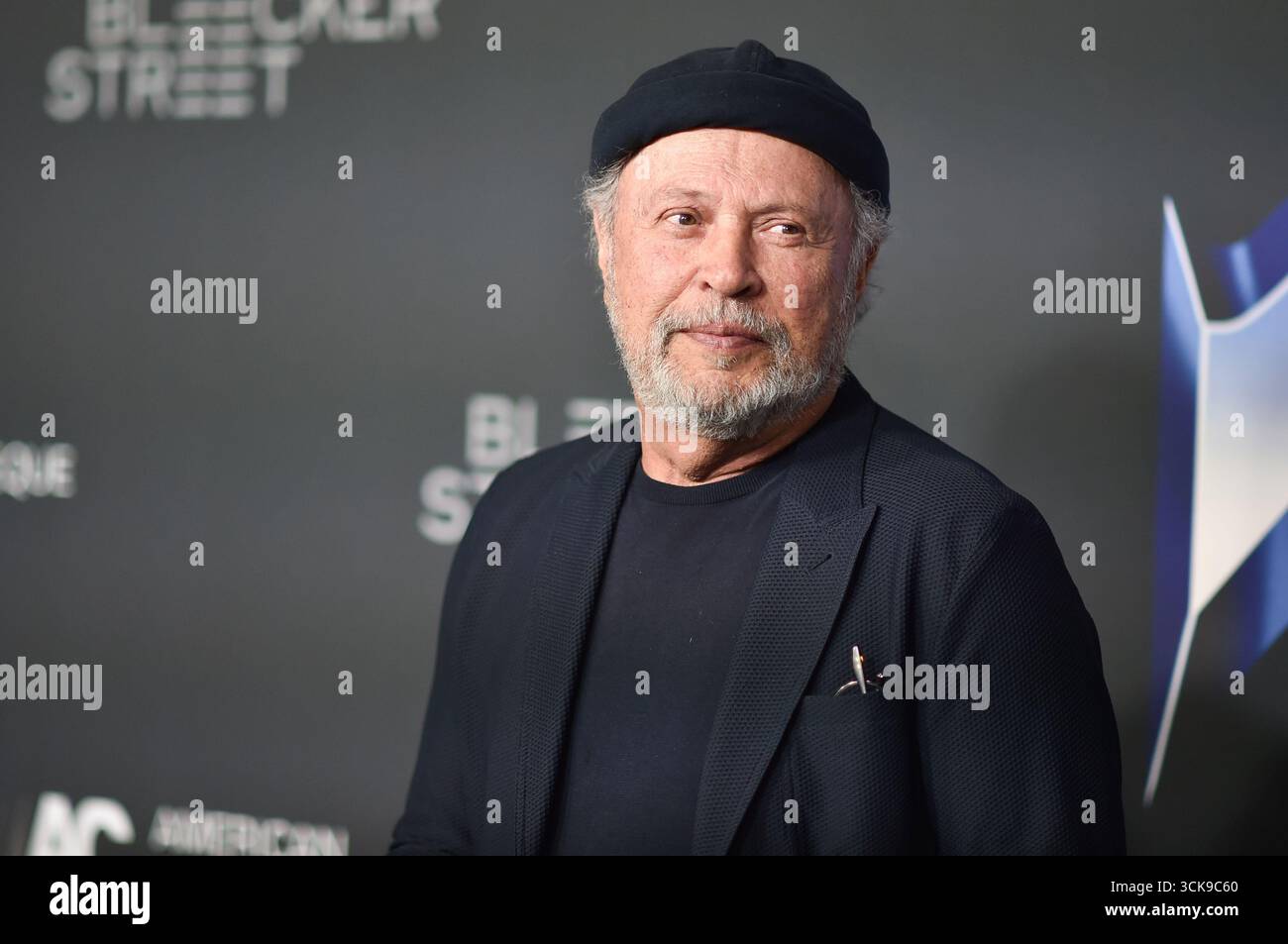 Billy Crystal arrives at the premiere of "Spinal Tap II: The End ...