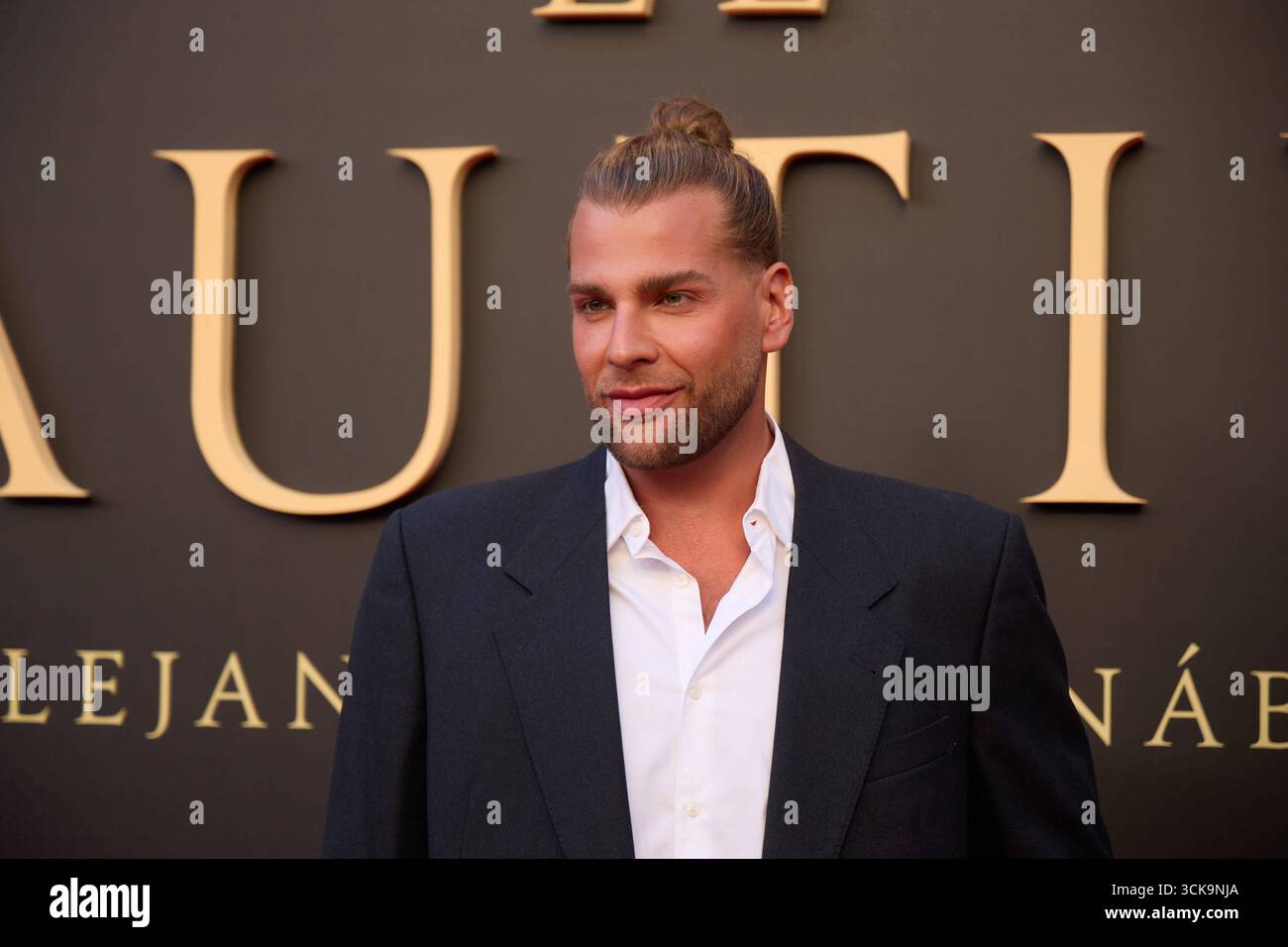 attends the premiere of the film El Cautivo directed by Alejandro ...