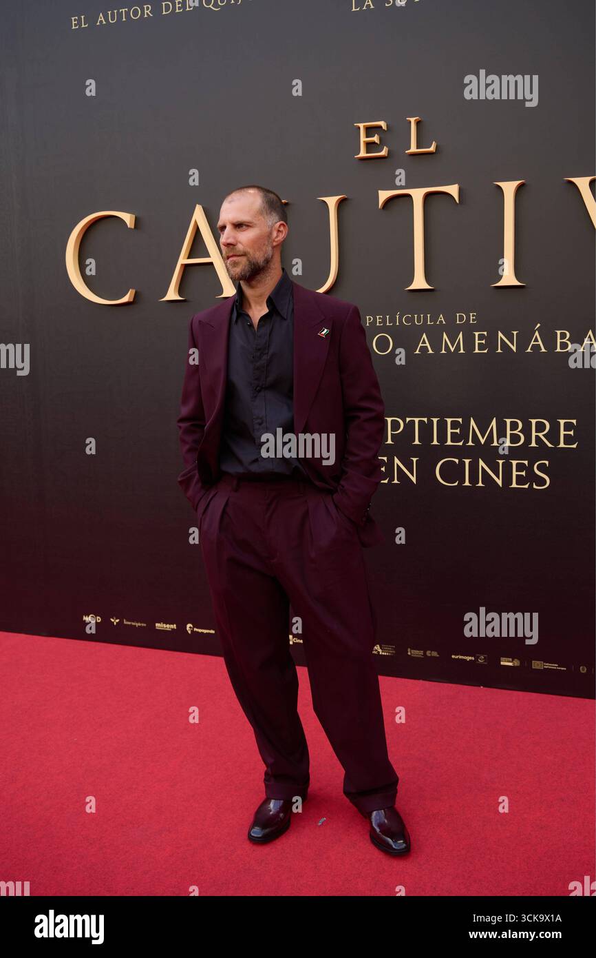 Jose Manuel Poga attends the premiere of the film El Cautivo directed ...