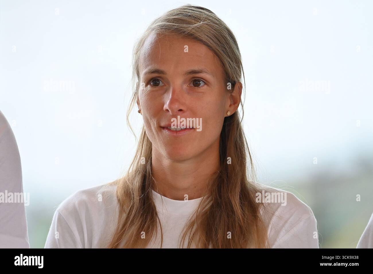 Athletes vote for the Olympics. Discussion group on September 10, 2025 ...