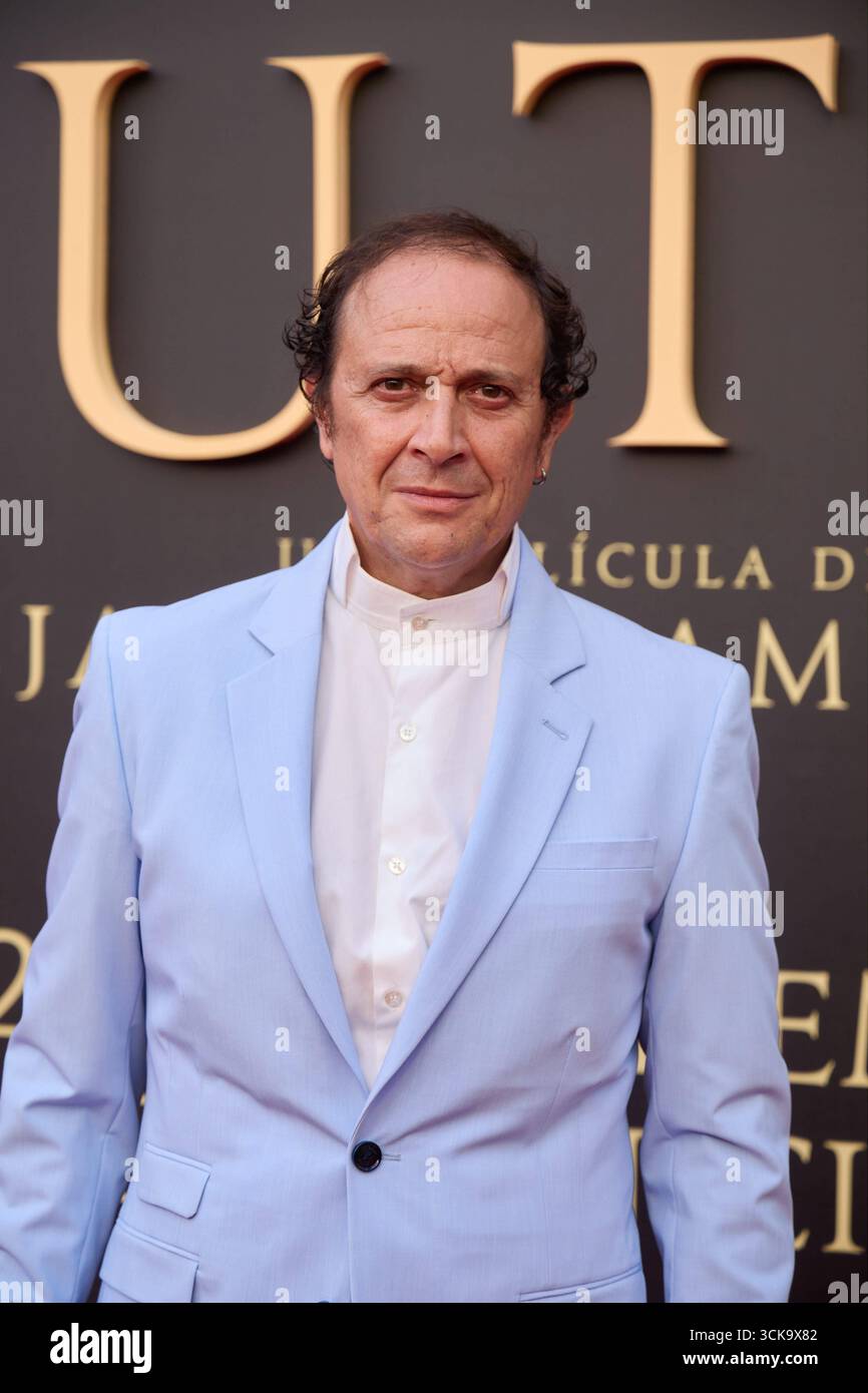 Luis Callejo attends the premiere of the film El Cautivo directed by ...