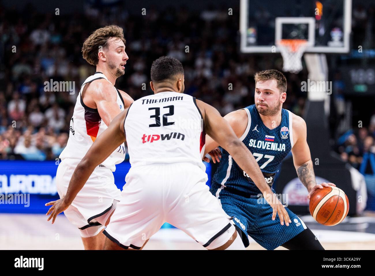 Franz Wagner (Deutschland, 9), Johannes Thiemann (Deutschland, 32), Luka Doncic (Slowenien, 77 ...