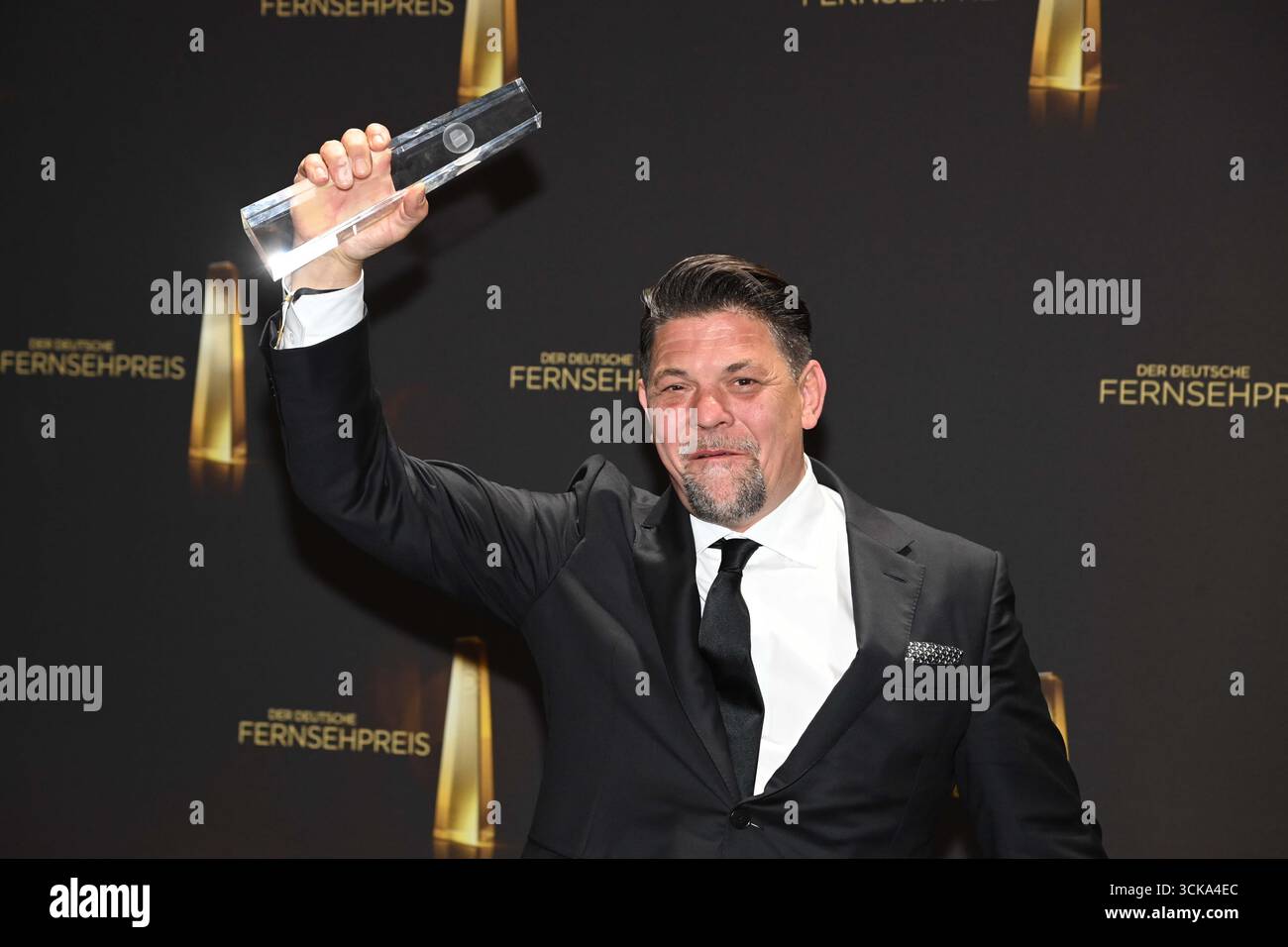 Tim MAELZER, chef, Malzer Award winner Best Factual Entertainment ...