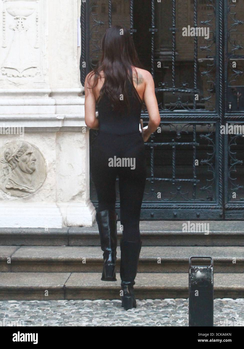 Milan Ph. Paolo Della Bella Ukrainian model Dasha Dereviankina with her friend Madalina Doroftei ...