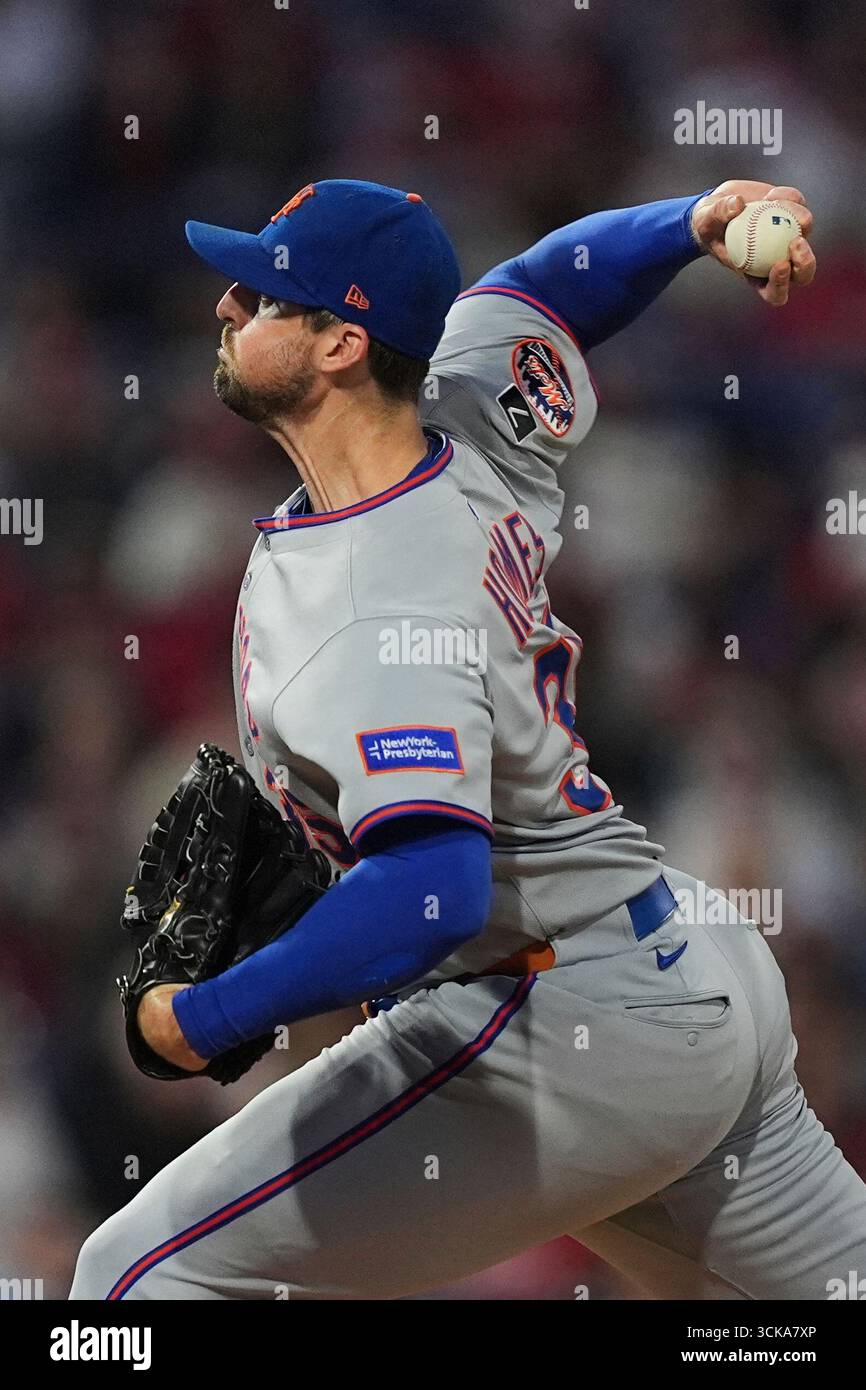 New York Mets' Clay Holmes pitches during the second inning of a ...