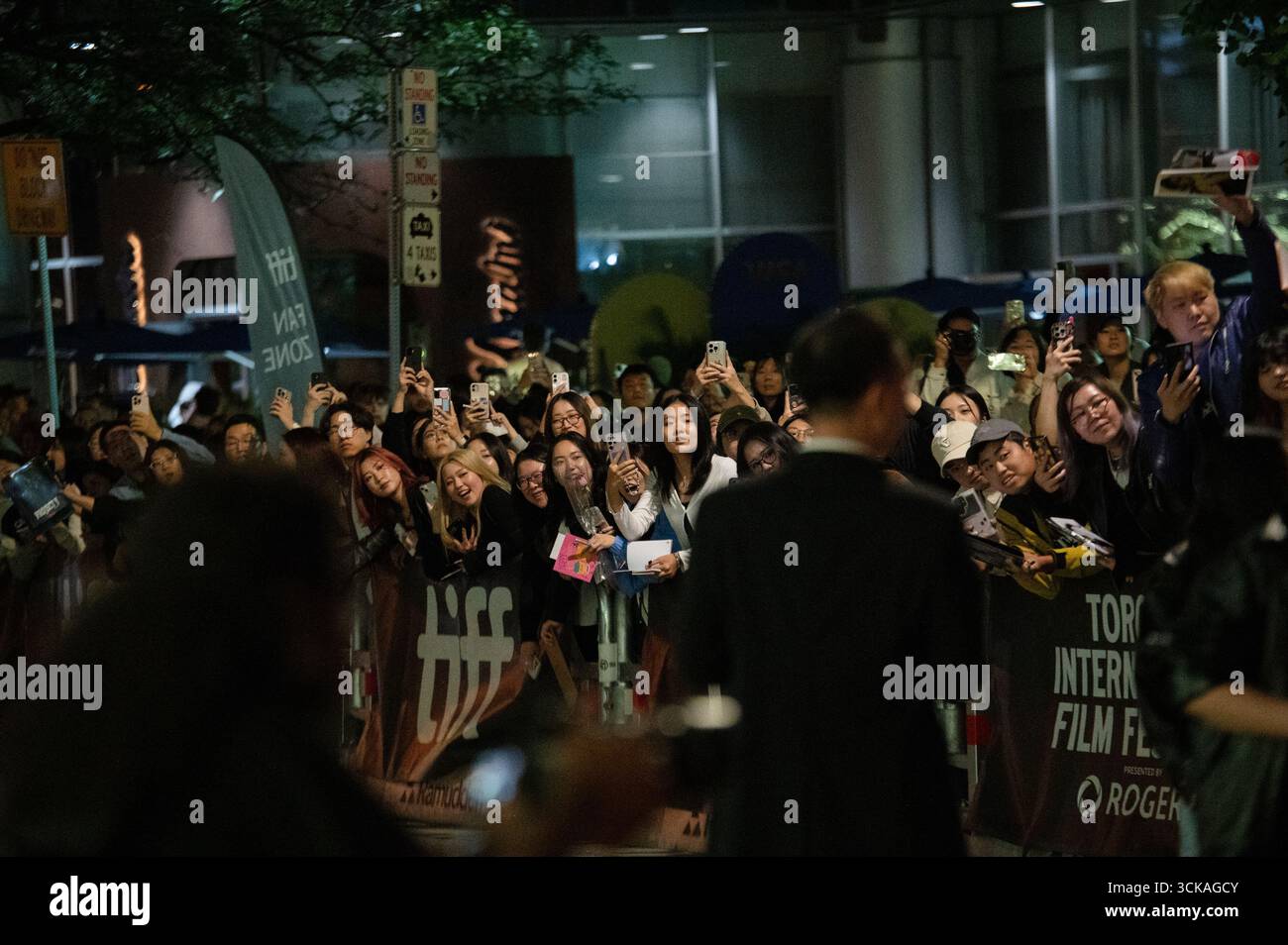 Fans scream for the cast of "Project Y" at the Toronto International ...