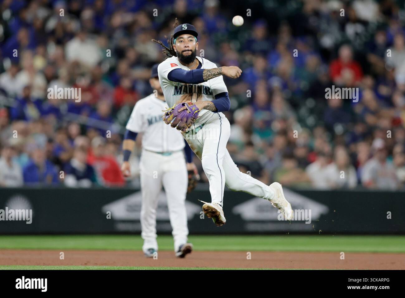 Seattle Mariners shortstop J.P. Crawford throws out St. Louis Cardinals ...