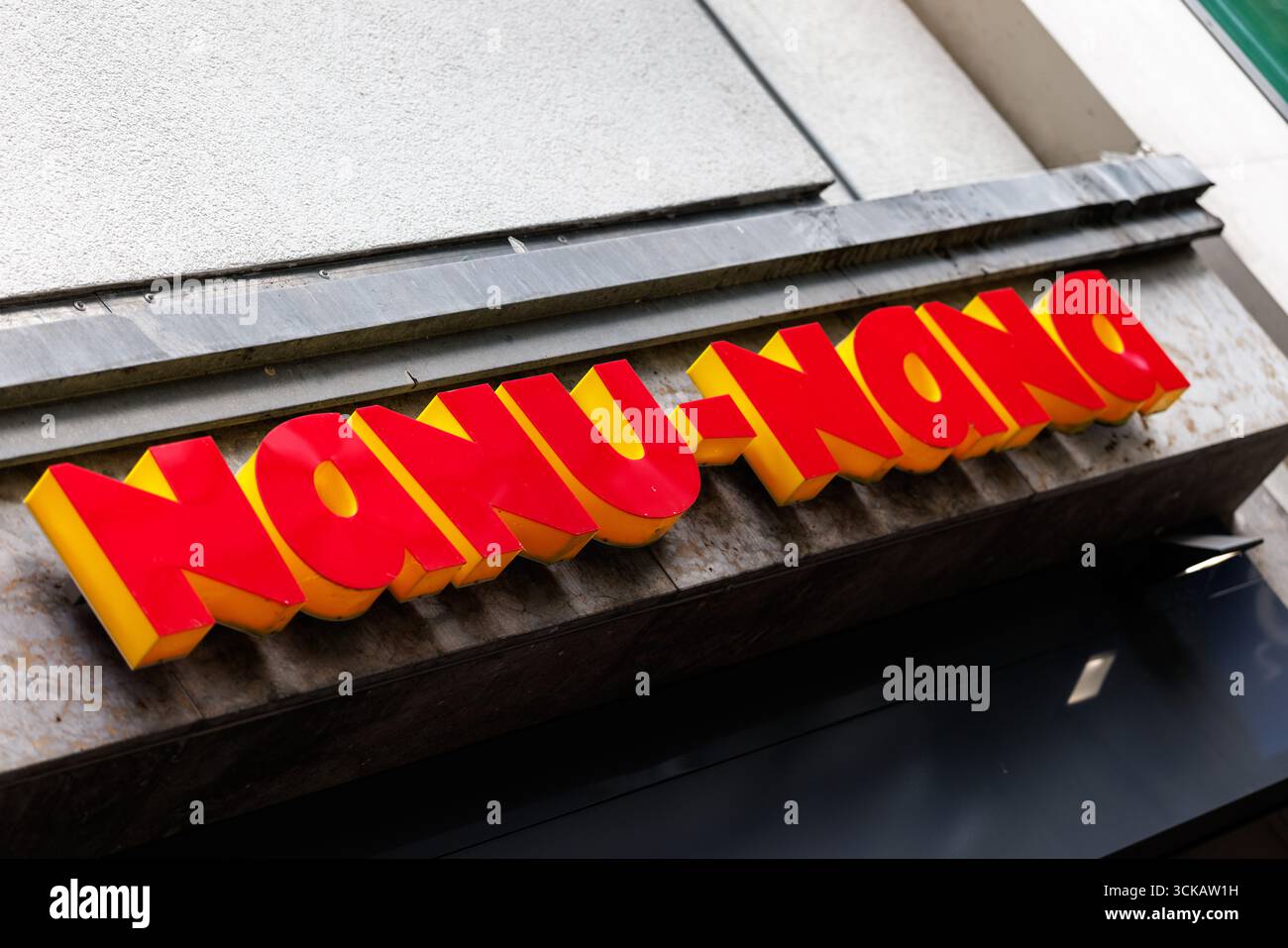 04 September 2025, Baden-Württemberg, Stuttgart: The Nanu-Nana lettering and brand logo can be ...