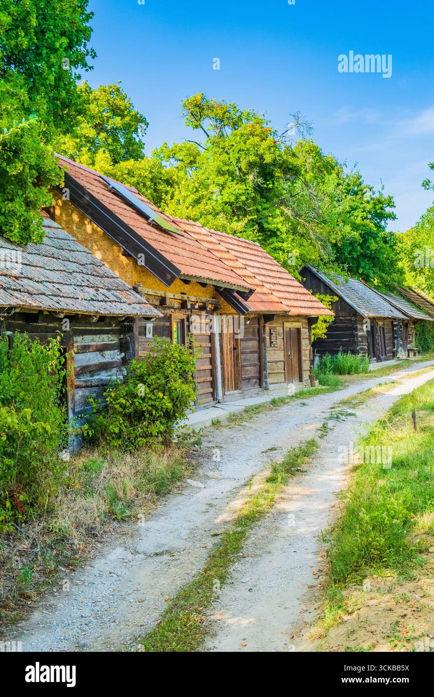 Historic wooden cottages street in Stare Obreske kleti, Kalnik ...
