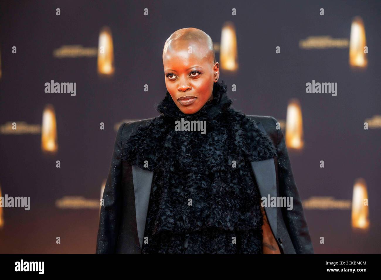 abb Florence Kasumba zu Gast auf dem roten Teppich bei der Verleihung ...