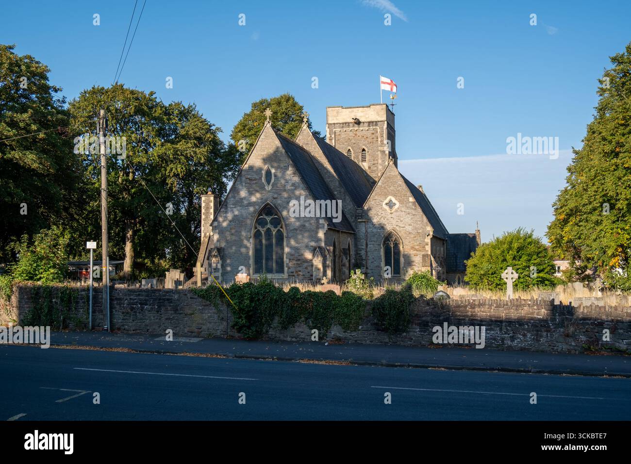 Church in kingswood hi-res stock photography and images - Alamy