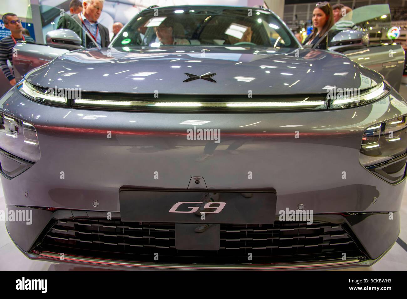 10.09.2025, Messe München IAA Mobility 2025 in München im Messegelände Riem. Am Messestand der ...