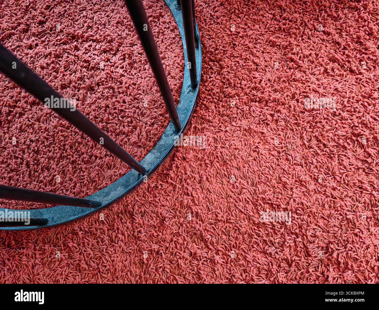 Modern Curved Metal Elegance. Negative Space Stock Photo - Alamy