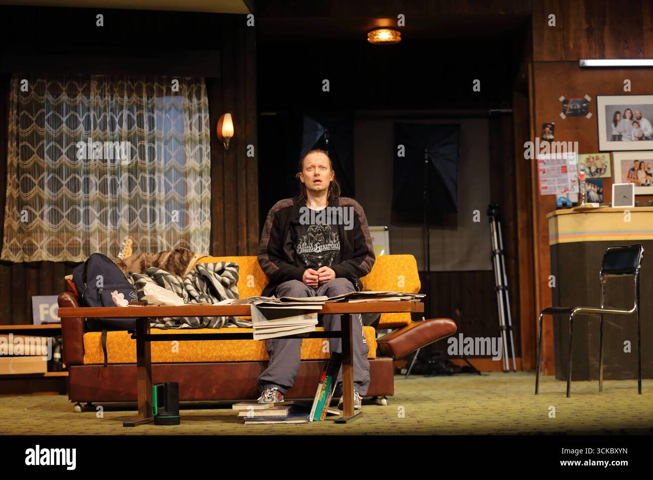 Stefan Stern als Hjalmar Ekdal während der Fotoprobe für Die Wildente in der Schaubühne am ...
