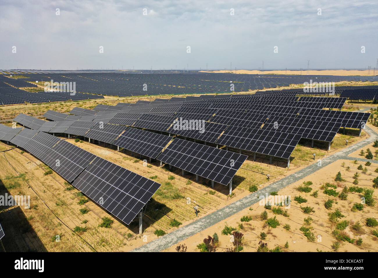 Model shows green solar panels hi-res stock photography and images - Alamy