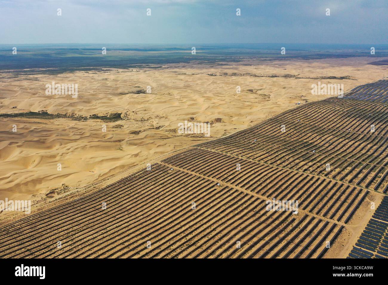 Model shows green solar panels hi-res stock photography and images - Alamy