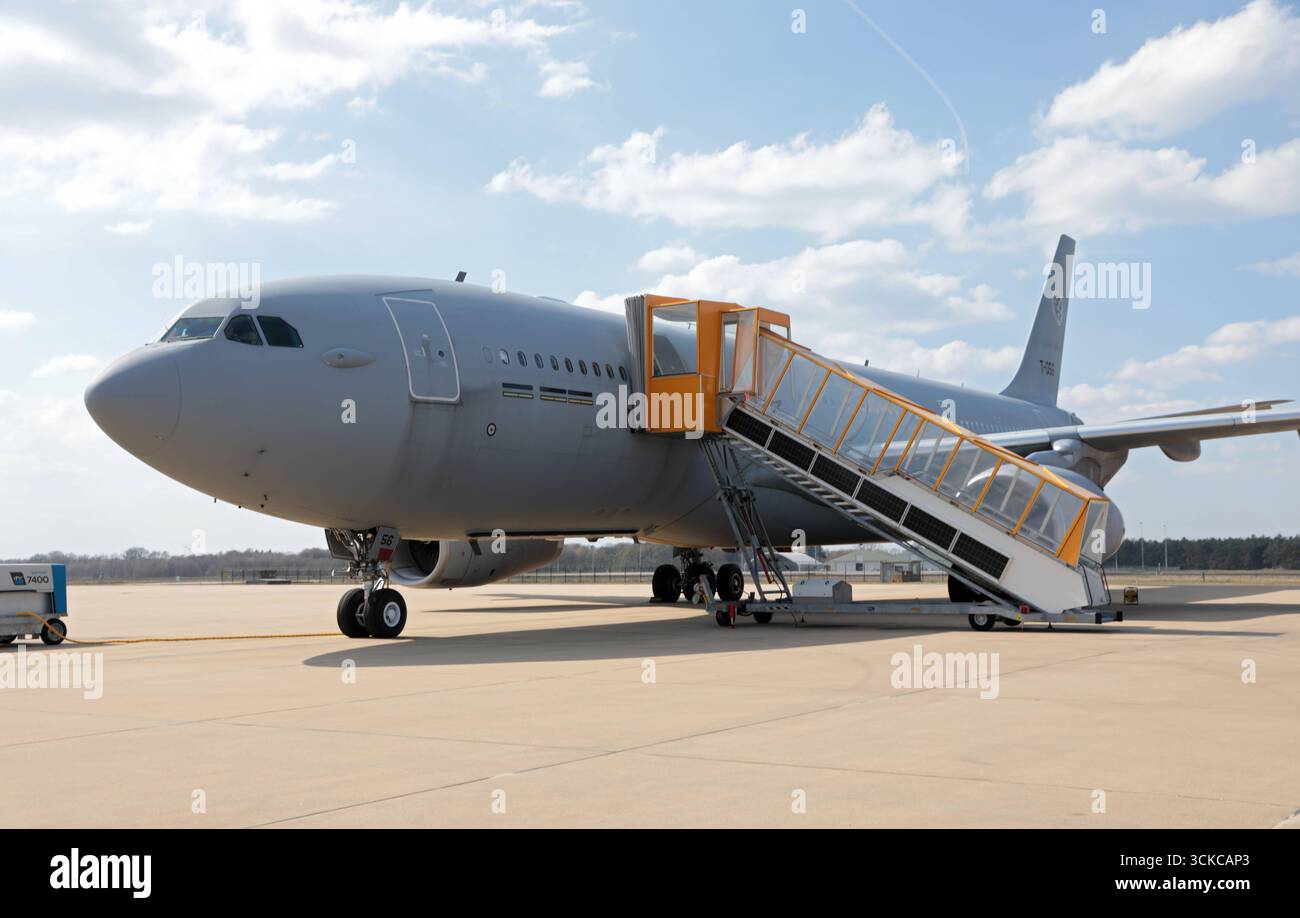 Ein Airbus A330-200MRTT Multi-Role Tanker Transport der Tanker ...