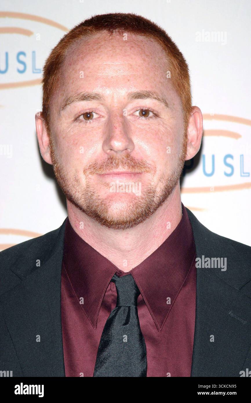 Scott Grimes at the Lupus LA Event held at the Beverly Hills Hotel, Los ...