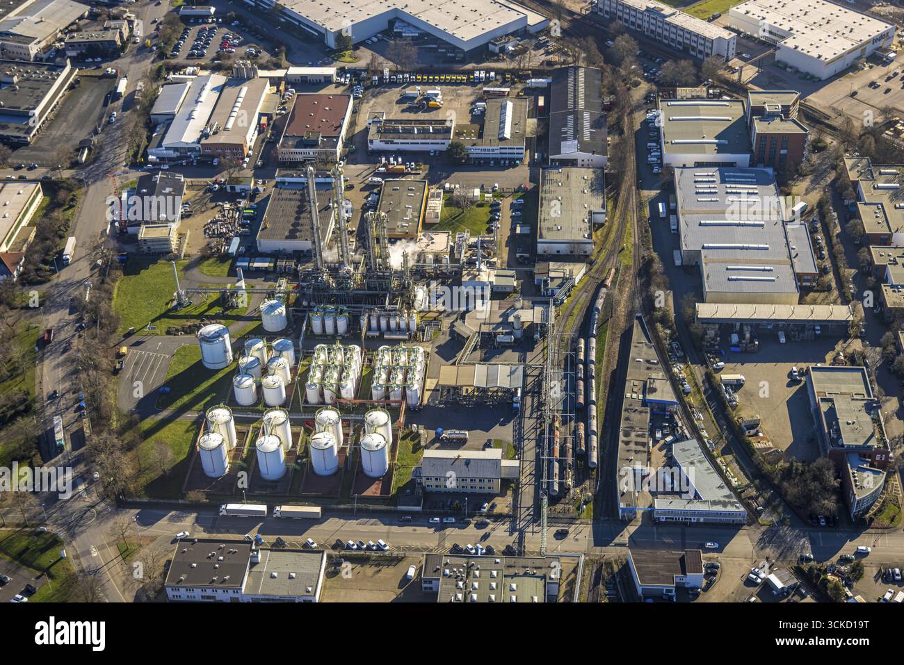 Aerial view, industrial estate harbour, DHC Solvent Chemie GmbH ...