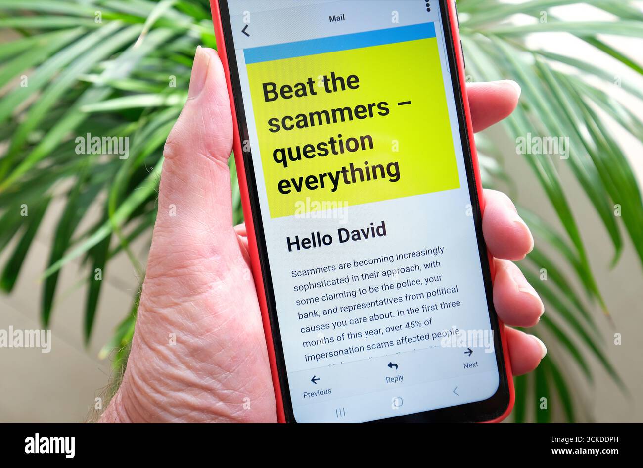 Scam alert uk hi-res stock photography and images - Alamy