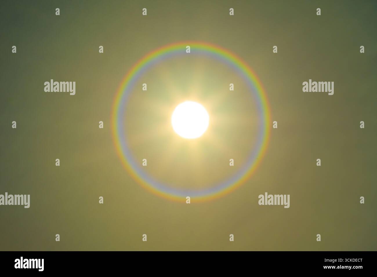 Shining sun on sunset sky with lens flare of sunlight on sky background ...