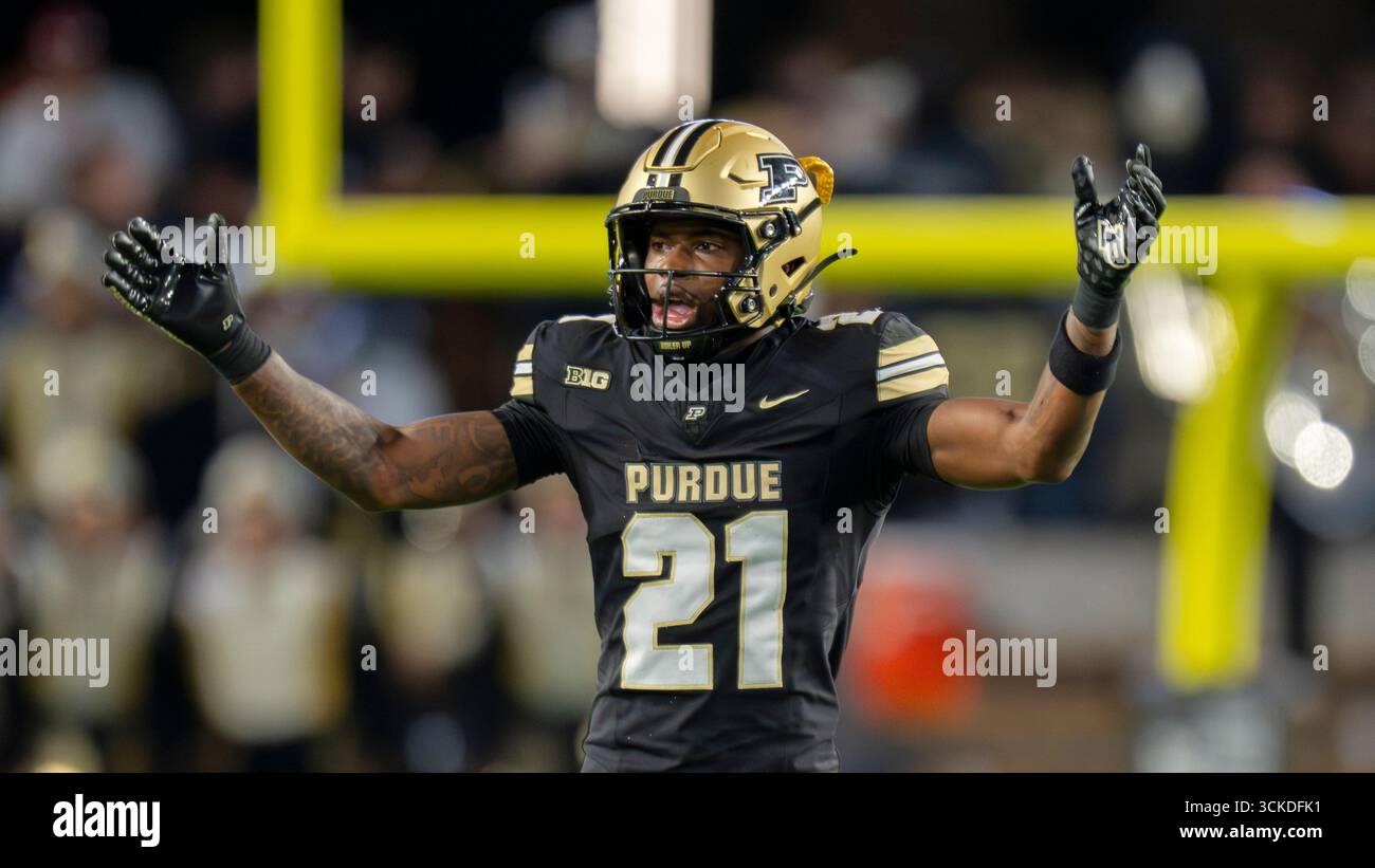 Purdue defensive back Tahj Ra-El (21) during an NCAA football game on ...
