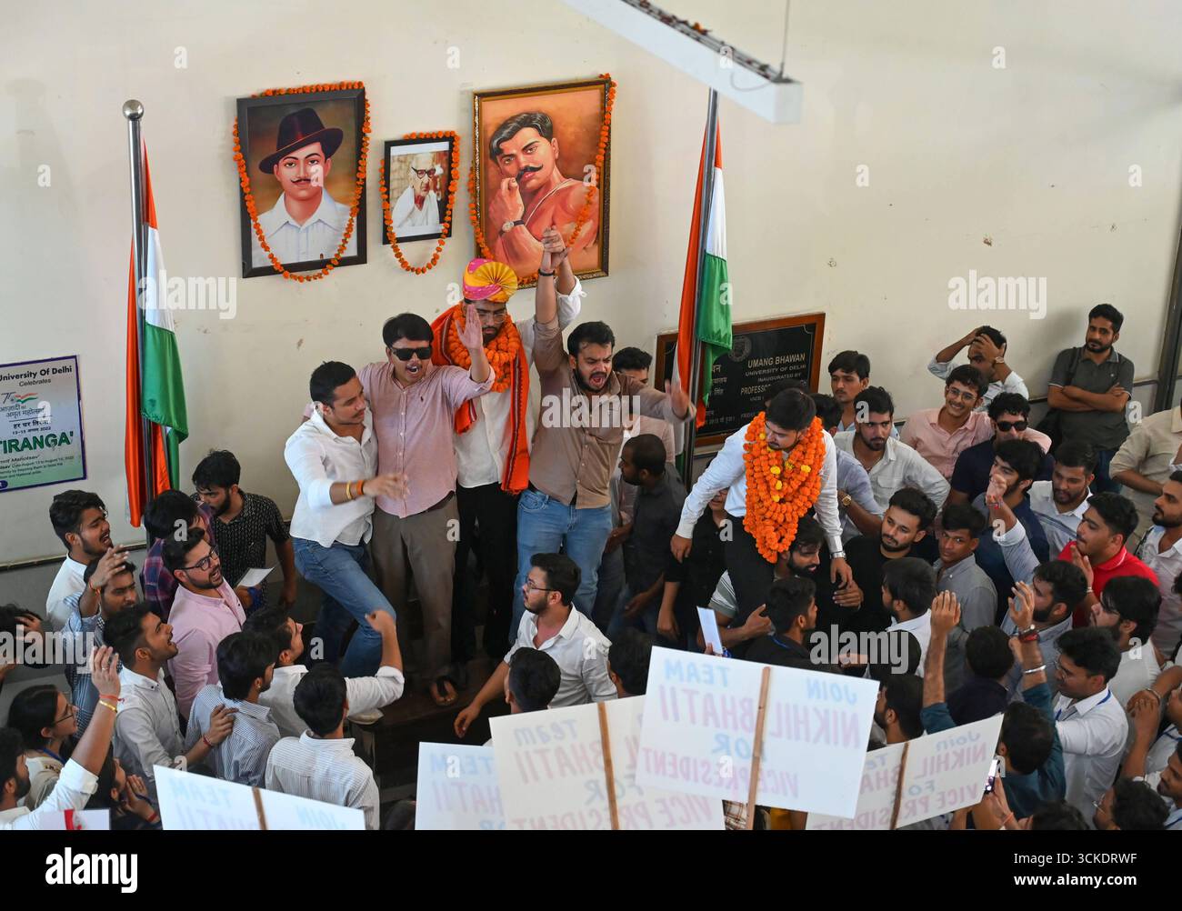 NEW DELHI, INDIA - SEPTEMBER 10: Candidates campaign at Law Department ...