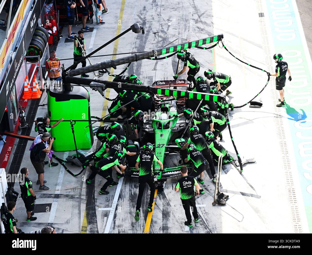 #27 Nico Hulkenberg Of The Team Stake E1 Team Kick Sauber, Sauber ...