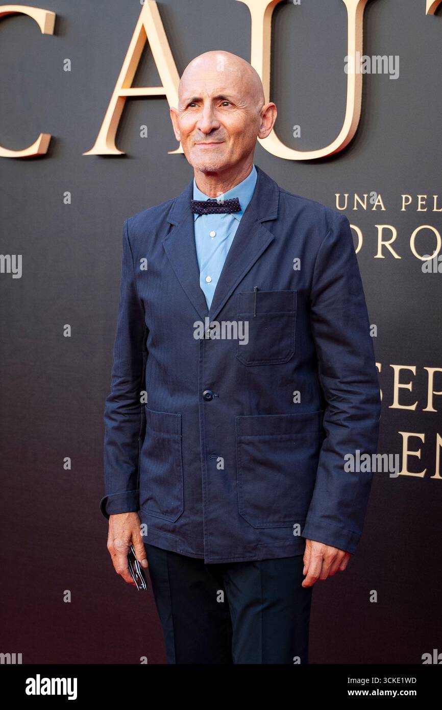 Modesto attends to 'El Cautivo' Premiere at Callao Cinema on September ...