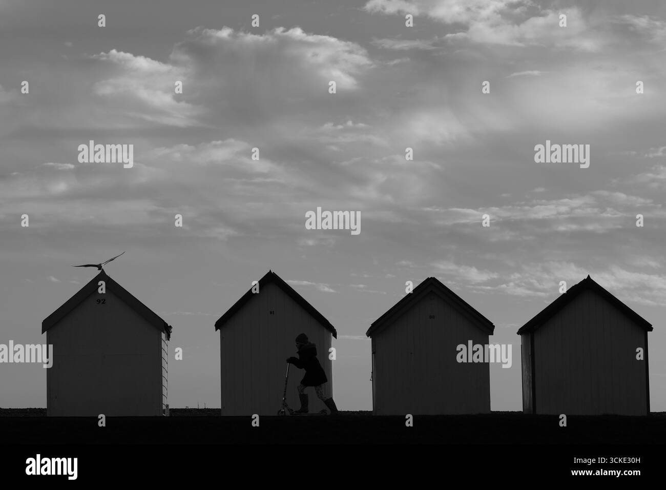 WORTHING SEASIDE TOWN WEST SUSSEX BEACH HUTS CHALETS PIER Stock Photo ...