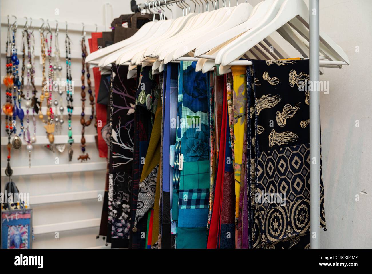 Elegant storefront layout hi-res stock photography and images - Alamy