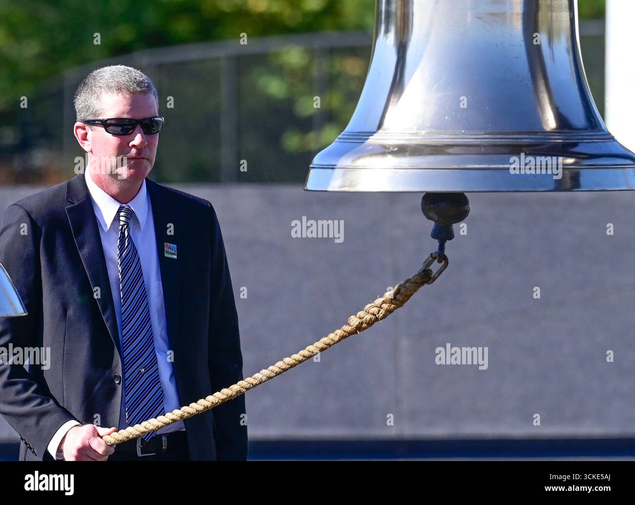 Chet Edwards rings the Bell of Remembrance at the Flight 93 National ...