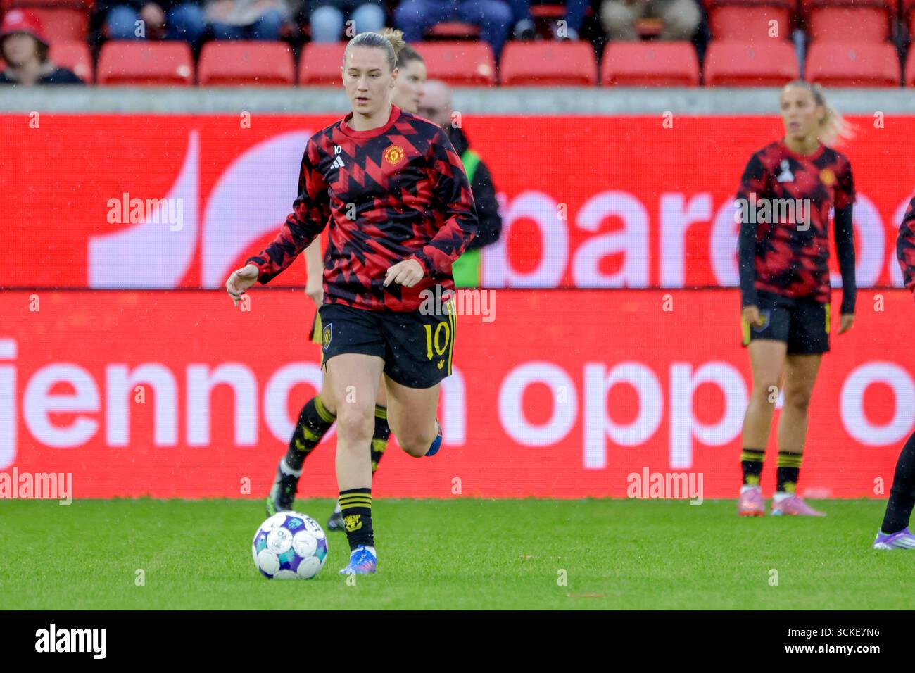 Bergen 20250911. Manchester United's Elisabeth Terland before the ...