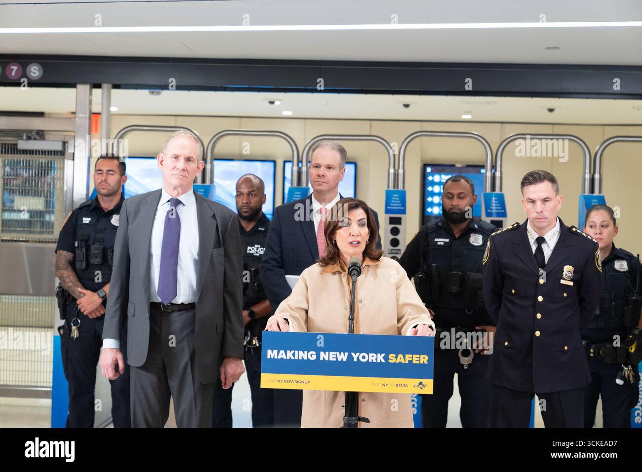 New York, USA. 10th Sep, 2025. Governor Kathy Hochul makes an ...