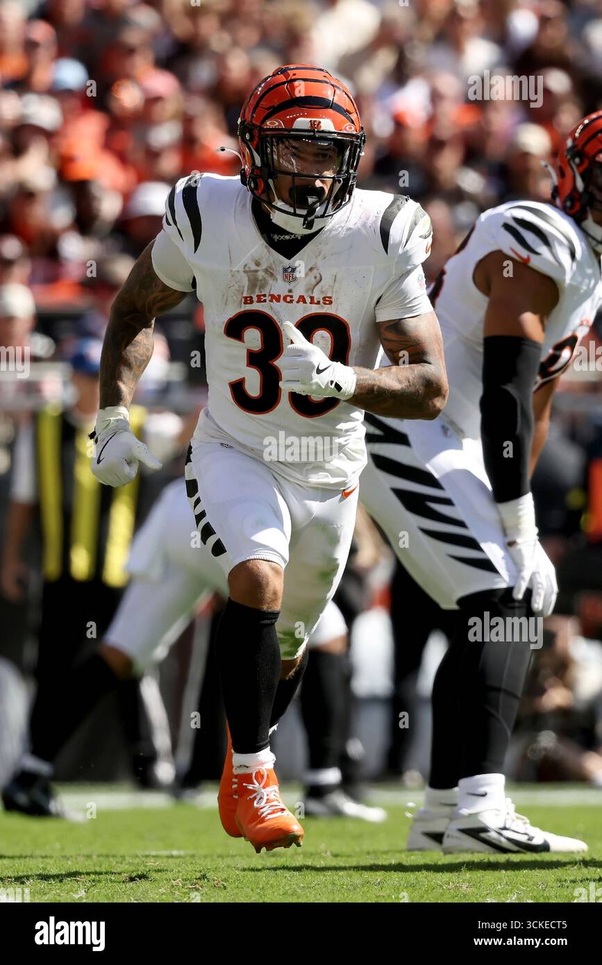 Cincinnati Bengals running back Chase Brown (30) runs across the field ...