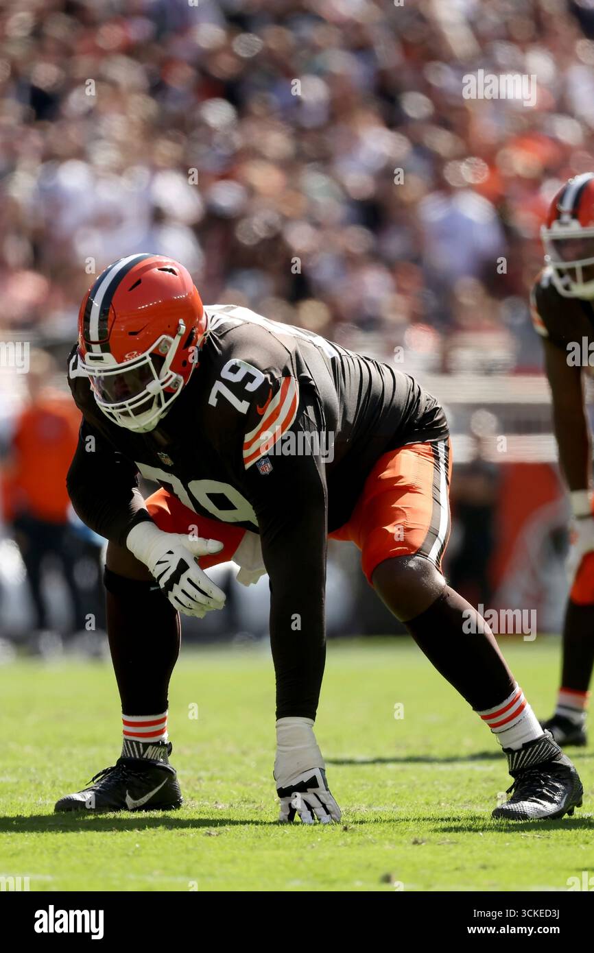 Cleveland Browns offensive tackle Dawand Jones (79) lines up for a play ...