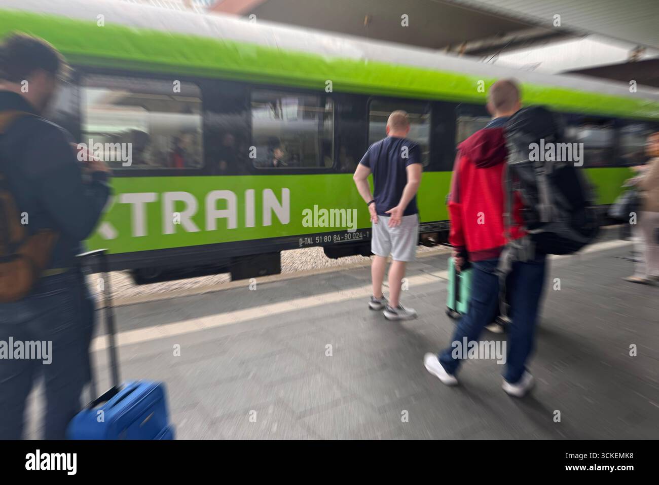 FlixTrain, Zug. Die Flixtrain GmbH ist ein Eisenbahnverkehrsunternehmen ...
