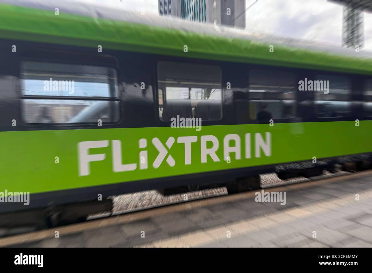 FlixTrain, Zug. Die Flixtrain GmbH ist ein Eisenbahnverkehrsunternehmen ...