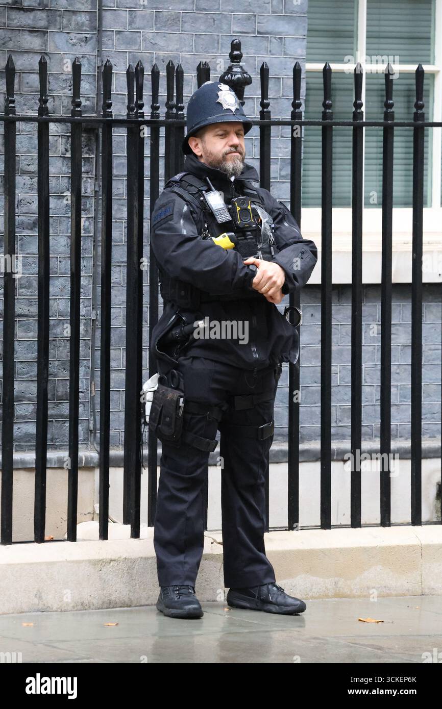 London, UK. 10th Sep, 2025. LONDON, ENGLAND - SEPTEMBER 10: Policeman ...