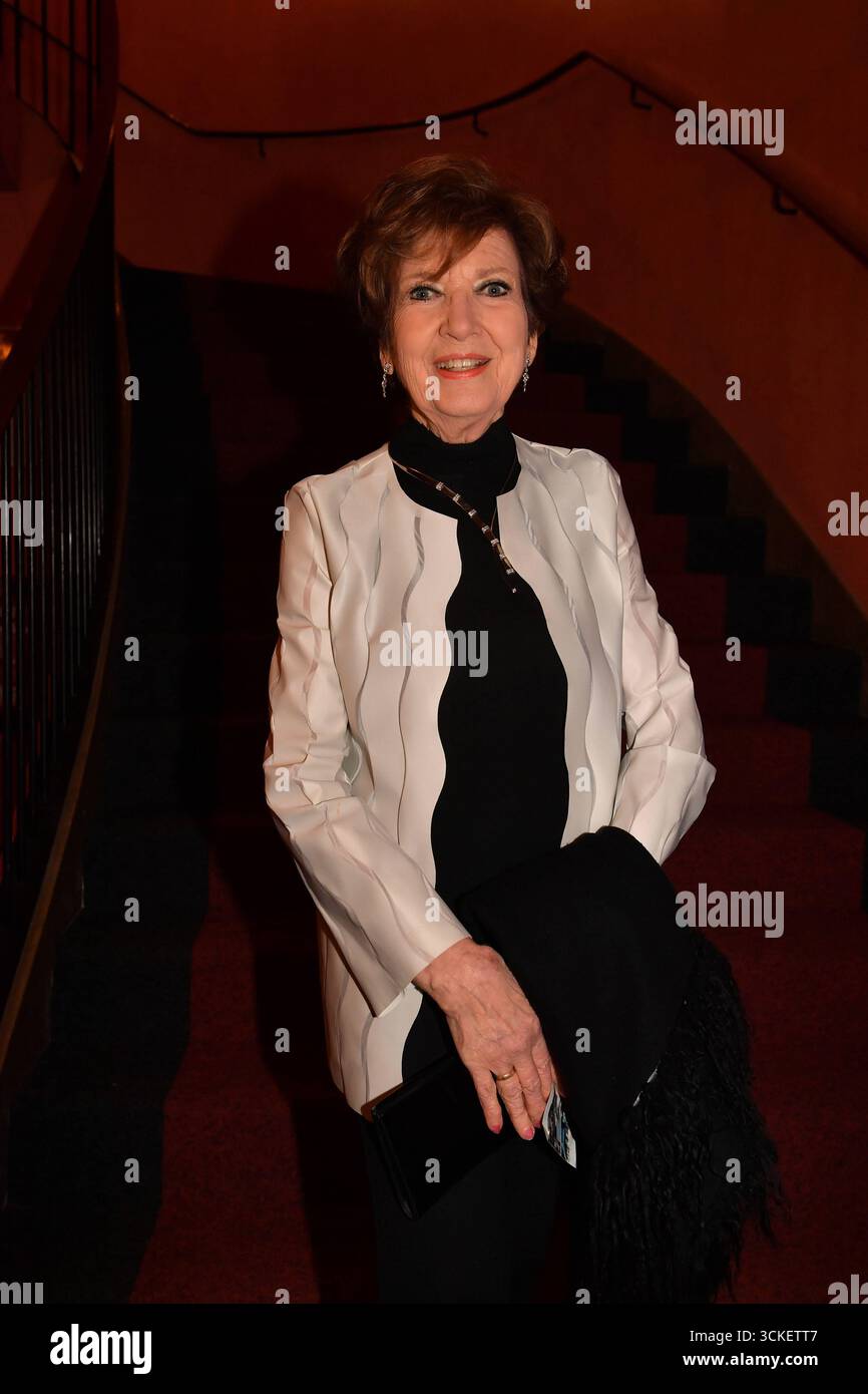 Achtsam morden hi-res stock photography and images - Alamy